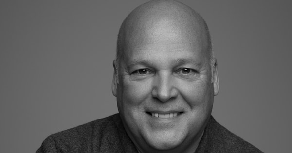 M&H: regard sur 40 ans de carrière avec Daniel Gendron | Grenier aux ...