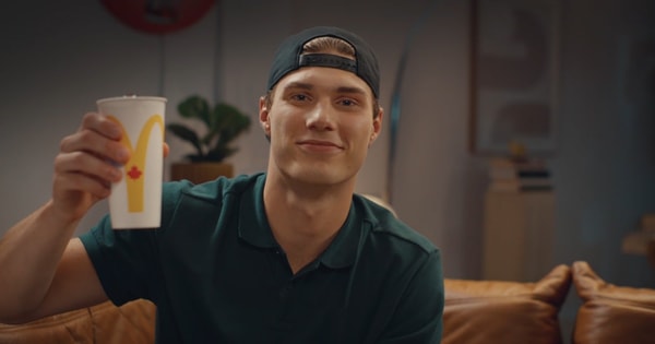 McDo s’invite au Bye Bye | Grenier aux nouvelles