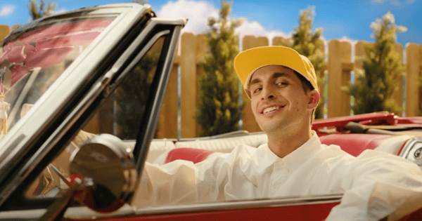 Le Menu chanté de McDo remixé au goût du jour avec Mike Clay | Grenier aux nouvelles