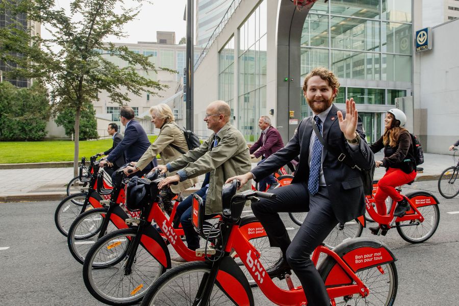 BIXI s'offre une nouvelle architecture de marque pour ses 15 ans ...